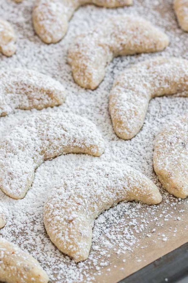 Vanillekipferl (German Vanilla Crescent Cookies) - Plated Cravings